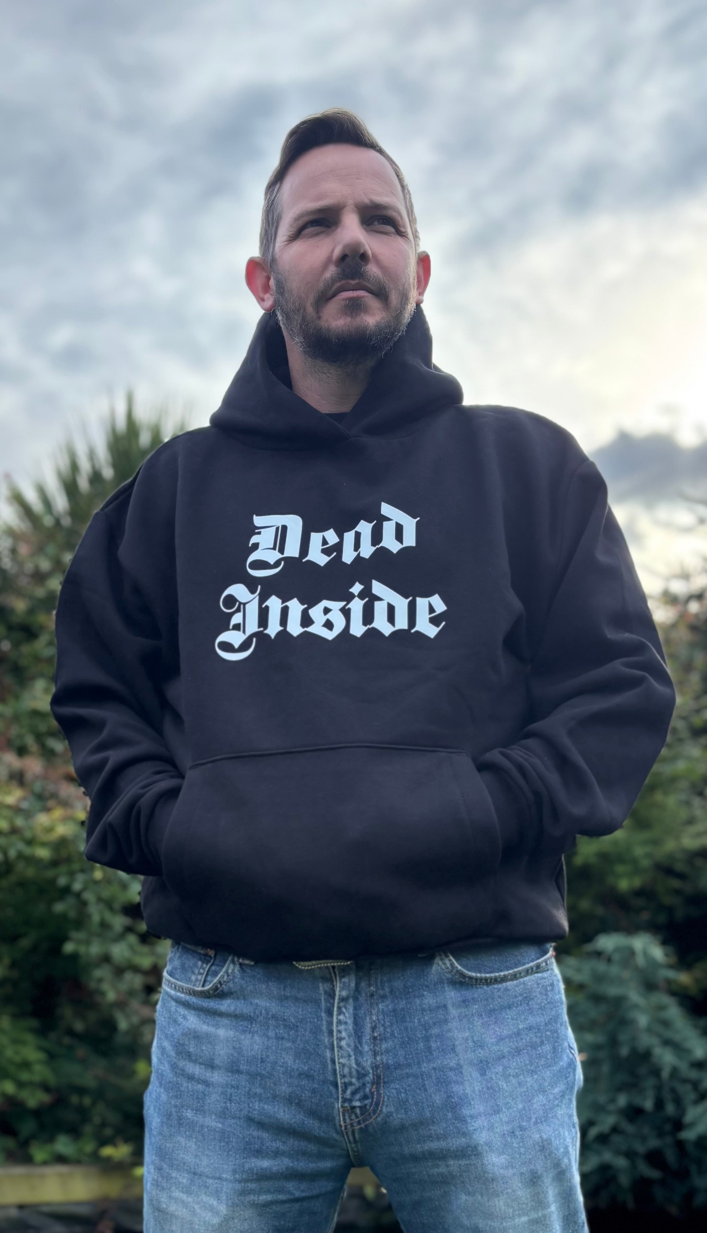 Dead inside hoodie – Chaotic Souls Clothing